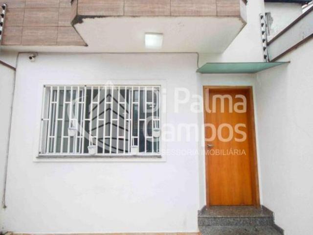 Casa à venda com 3 quartos e 2 vagas no bairro Sacomã, próximo à Via Anchieta