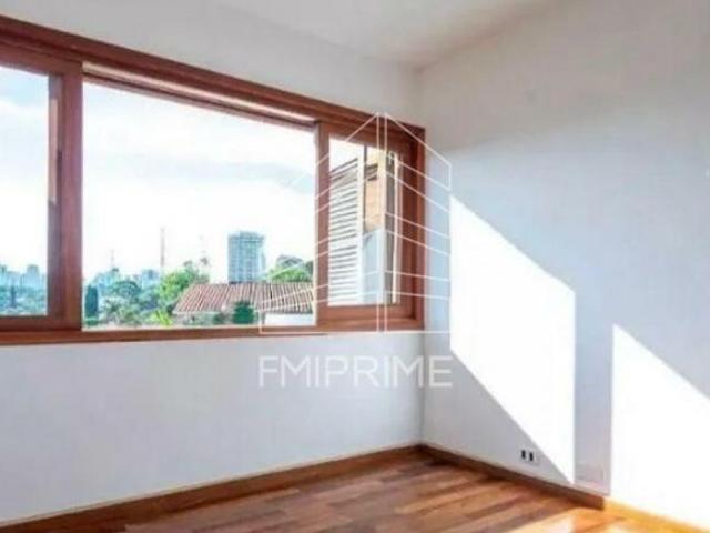 Casa à venda, com 3 quartos e 2 vagas Sumaré/Perdizes São Paulo/SP