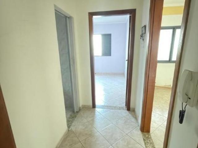 Casa à venda com 3 quartos e 4 vagas na Vila Linópolis em Santa Bárbara d&apos Oeste