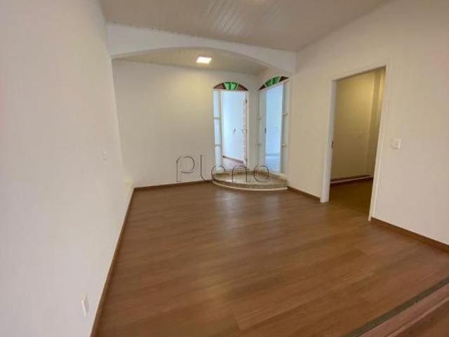 Casa á venda com 3 quartos em Vila São Cristóvão, Valinhos