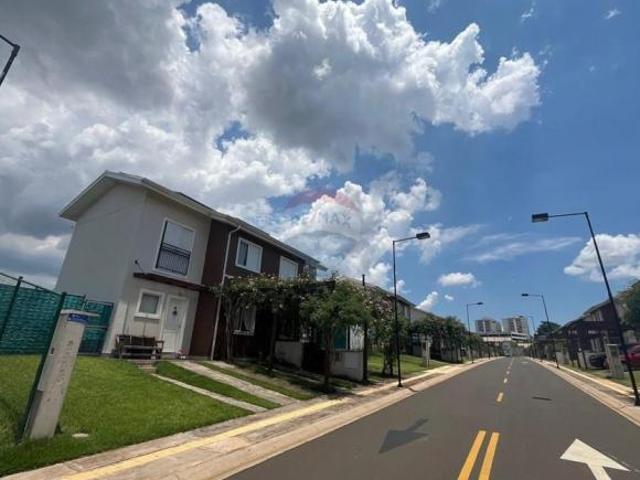 casa a venda com 3 quartos em condominio fechado, no Balneário Tropical Paulínia SP