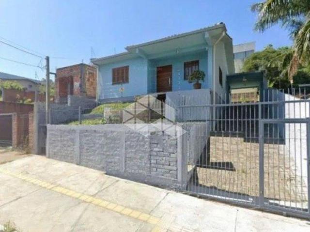 Casa a venda com 3 quartos em Esteio, Parque Amador/RS