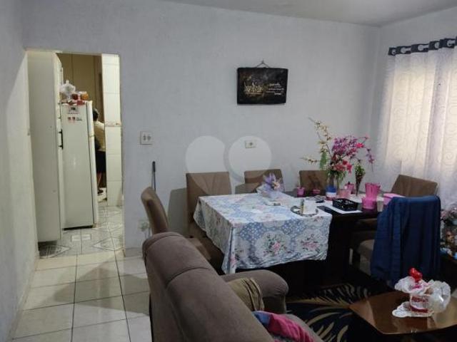 Casa à venda com 3 quartos em Jardim Moreira, Guarulhos