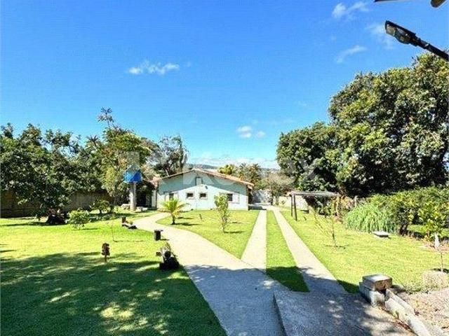 Casa à venda com 3 quartos em Jardim Paraíso da Usina, Atibaia
