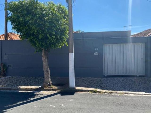 Casa à Venda com 3 Quartos em Nova Americana Americana/SP