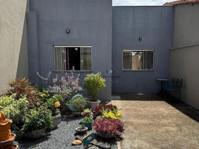 Casa à venda com 3 Quartos | Jardim Primavera