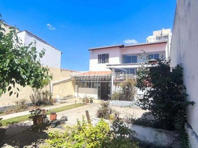 Casa á venda com 3 Quartos na Vila Jardini Sorocaba/SP