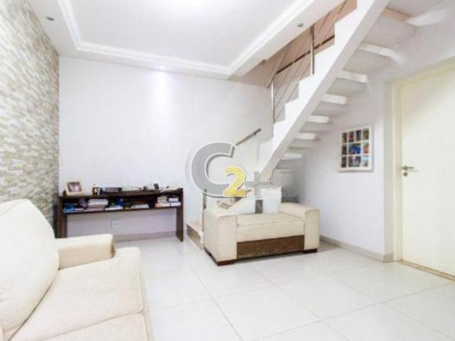 Casa a venda com 3 quartos na Vila Romana