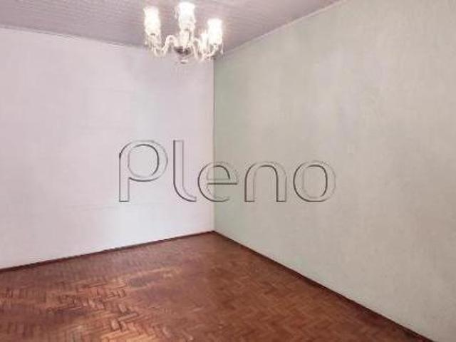 Casa à venda com 3 quartos no Vila Santana, Valinhos
