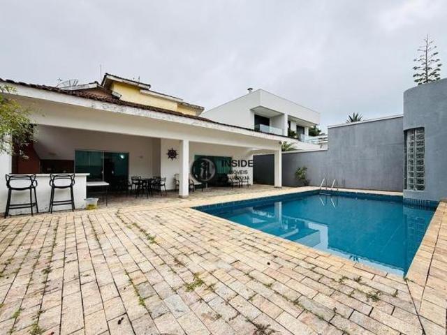Casa à venda com 3 quartos no Acapulco