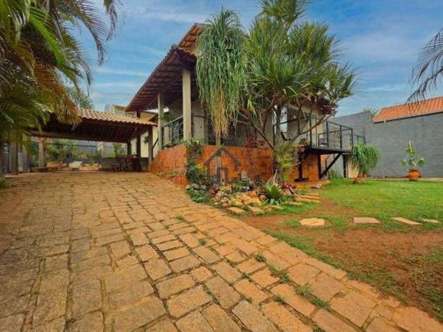 Casa a Venda com 3 quartos no Altos do Morumbi em Vinhedo
