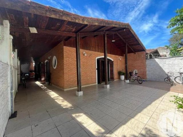 Casa à venda com 3 quartos no bairro Cibratel I