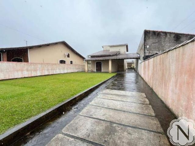 Casa à venda com 3 quartos no bairro Cibratel II