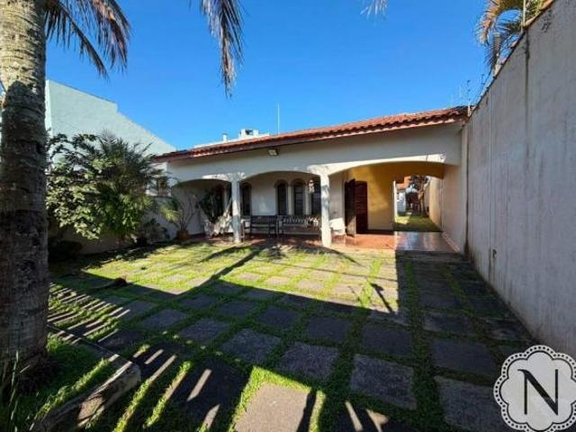 Casa à venda com 3 quartos no bairro Cibratel II