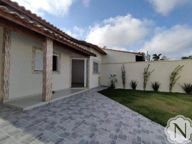 Casa à venda com 3 quartos no bairro Gaivota Praia