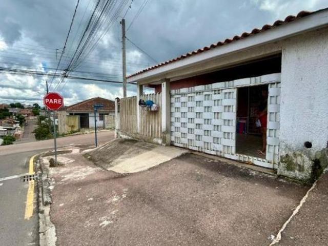 Casa á venda com 3 quartos no Bairro Iguaçu em Fazenda Rio Grande PR