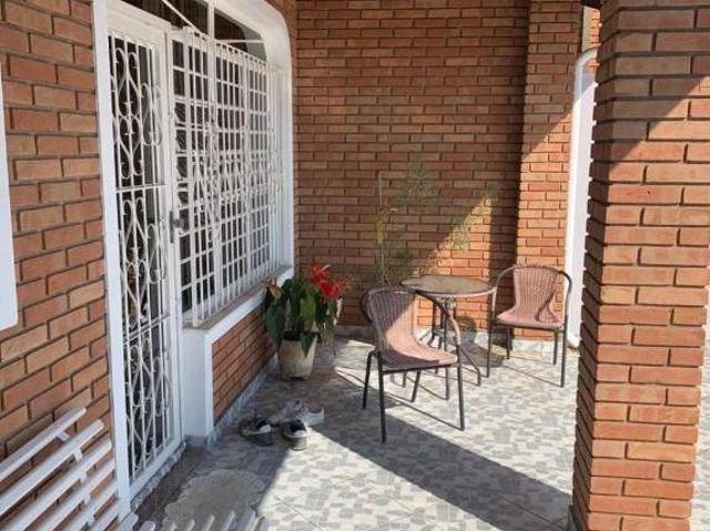 Casa à venda com 3 quartos no bairro Jardim das Oliveiras em Campinas/SP
