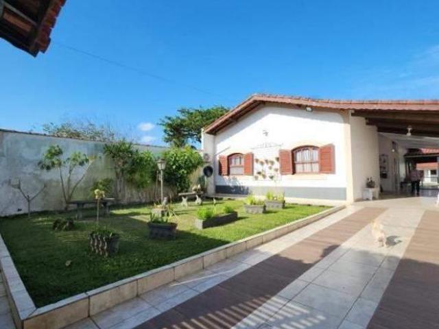 Casa à venda com 3 quartos no bairro Jardim Suarão Praia