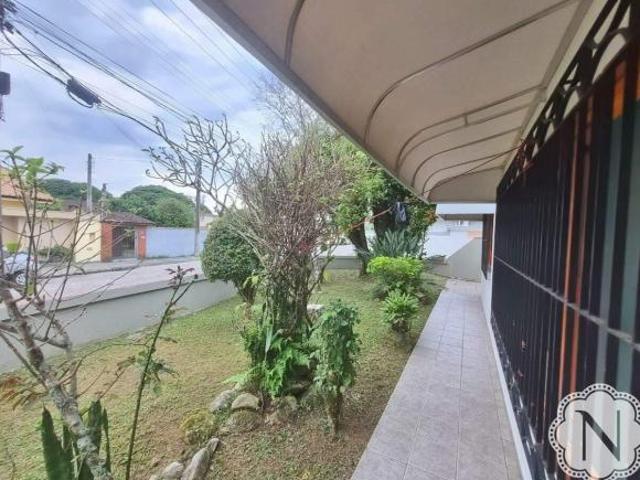 Casa à venda com 3 quartos no bairro Mosteiro