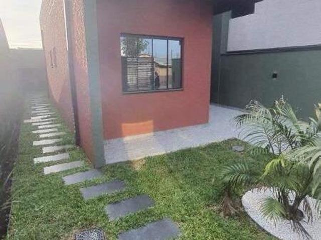 Casa á venda com 3 quartos no Bairro Santa Terezinha em Fazenda Rio Grande PR