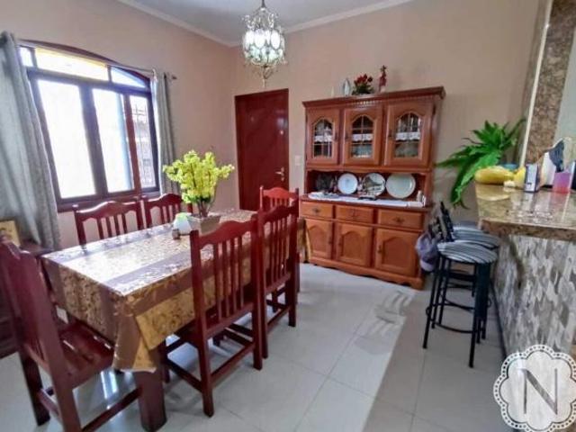 Casa à venda com 3 quartos no bairro Suarão