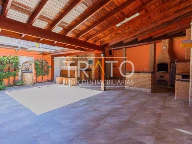 Casa à venda com 3 quartos no bairro Vila Joaquim Inácio em Campinas