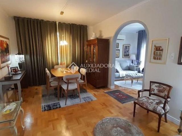Casa à venda com 3 quartos no bairro Vila Nova em Novo Hamburgo