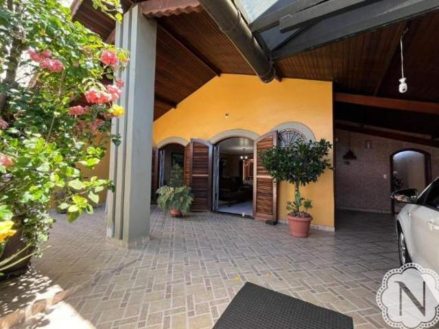 Casa à venda com 3 quartos no bairro Vila São Paulo