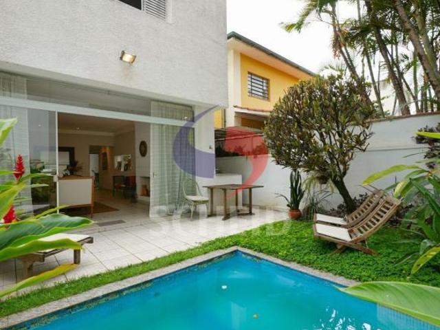 Casa à venda com 3 quartos no Brooklin!