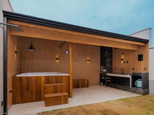 Casa à venda com 3 quartos no Condomínio em Santana de Parnaíba