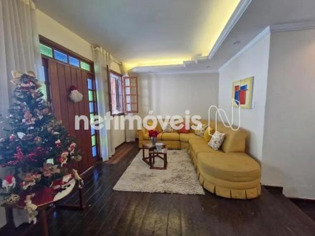 Casa à venda com 3 quartos no Itapoã Belo Horizonte