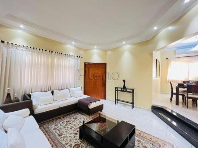 Casa à venda com 3 quartos no Parque Via Norte em Campinas/SP