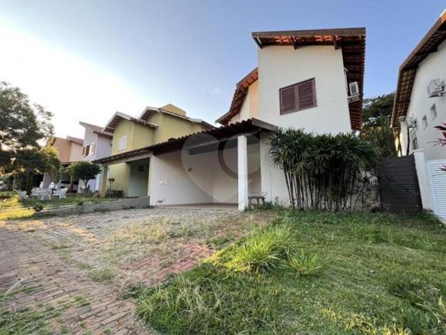 Casa à venda com 3 quartos, sendo 1 suíte, no condomínio Grand Ville, São Carlos