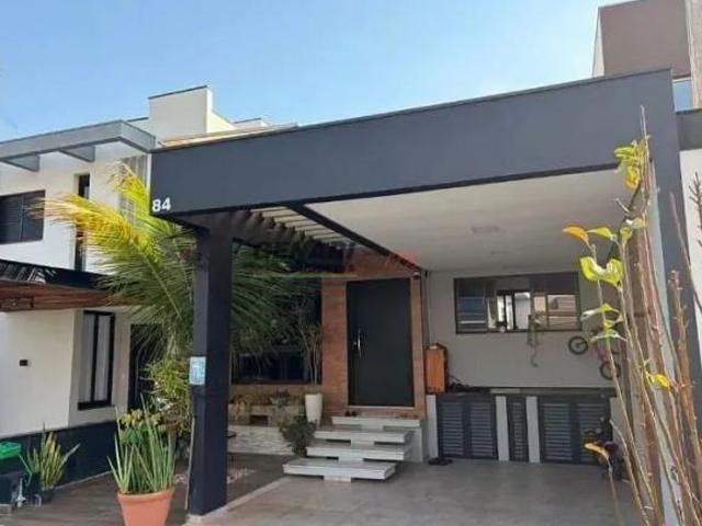 Casa à venda com 3 quartos, sendo 1 suíte no Residencial Jardins do Império, Indaiatuba, SP