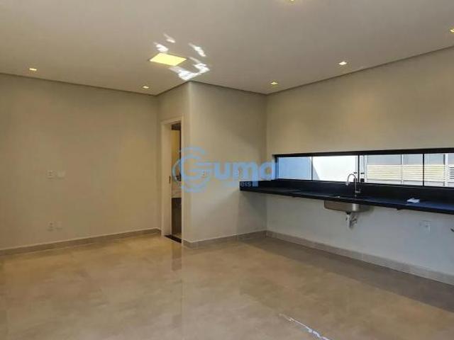 Casa à venda com 3 quartos, sendo 1 suíte no residencial Villa Verde em Bragança Paulista, SP