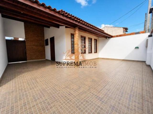 Casa à venda com 3 quartos sendo 1 suíte no Wanel Ville, Sorocaba/SP