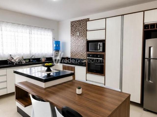 Casa à venda com 3 quartos, sendo 1 suíte, bairro João Aranha na cidade de Paul