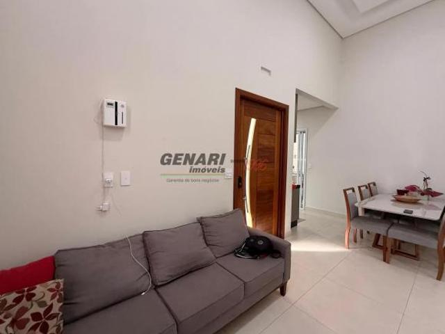 Casa à venda com 3 Quartos sendo 1 suíte com closet e piscina no Jardins do Império, Indaiatuba S