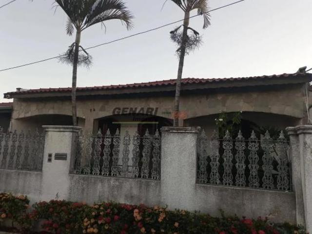 Casa à venda com 3 Quartos sendo 1 Suíte com Hidro no Jardim do Sol, Indaiatuba SP