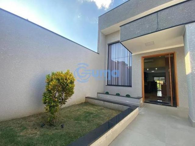 Casa à venda com 3 quartos, sendo 1 suíte e área gourmet com piscina, no Residencial Bonança I em Br