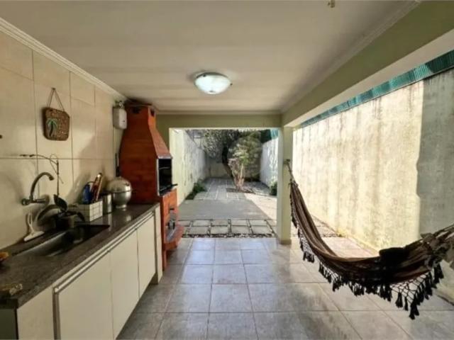 Casa à venda com 3 quartos, sendo 1 suíte, em Ipiranga, São Paulo, SP