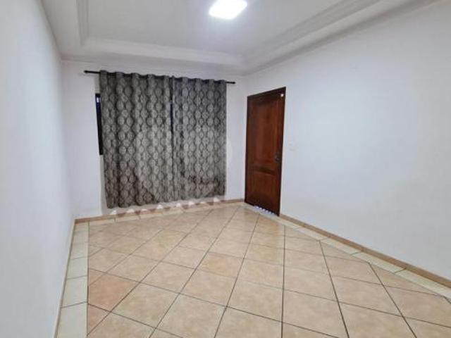 Casa à venda com 3 quartos, sendo 1 suíte, em Jardim Das Torres, São Carlos