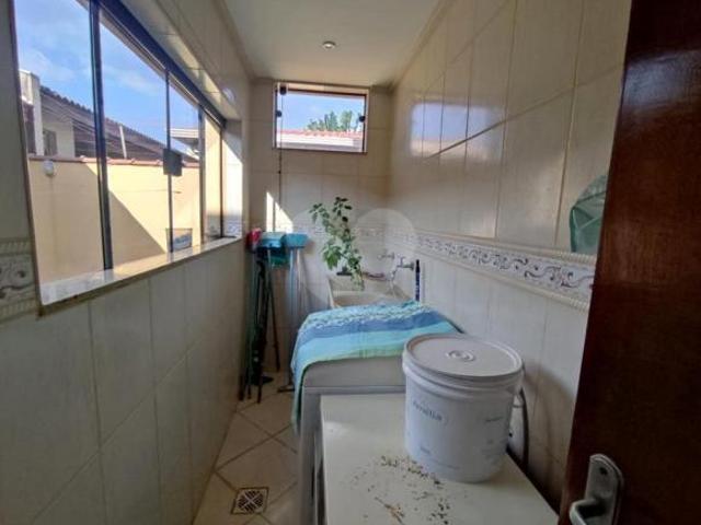 Casa à venda com 3 quartos, sendo 1 suíte, em Parque Fehr, São Carlos