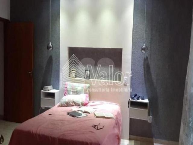 Casa à venda com 3 quartos, sendo 1 suíte, em Vila Boa Vista, São Carlos