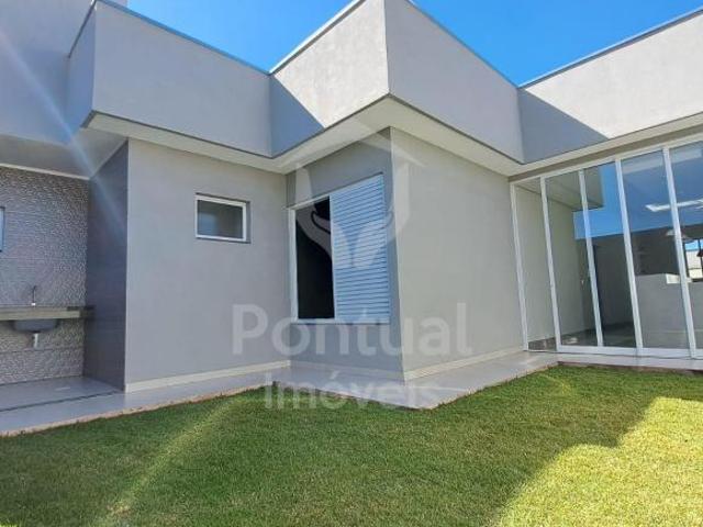 Casa à venda, com 3 quartos sendo 1 suíte, Jardim Canaã, UBERLANDIA MG