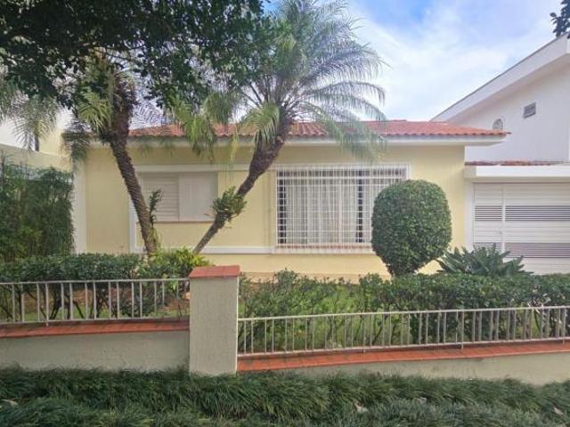 Casa à venda com 3 quartos, sendo 1 suíte Jardim Londrina, São Paulo, SP