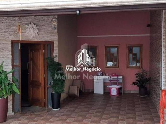 Casa à venda com 3 quartos sendo 1 suíte, localizado no bairro Vila Aeroporto em Campinas/SP