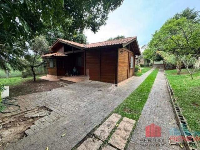 Casa à venda com 3 quartos sendo 2 suíte, 5 vagas. Condomínio São Joaquim Vinhedo/SP