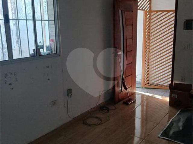 Casa à venda com 3 quartos, sendo 2 suítes, em Parque Morumbi, Mogi das Cruzes