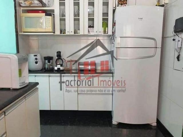 Casa à venda com 3 quartos, suíte e 3 vagas – Belo Vale, Santa Luzia/MG